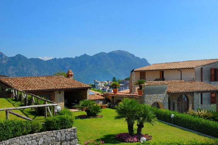 La Rocca Charming Villa, Private Pool, Wide Garden Close To Ravello. - Amalfi