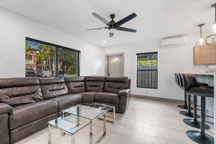 Lauderdale Modern 1 Bedroom 1 Bathroom With Private Backyard - Tamarac