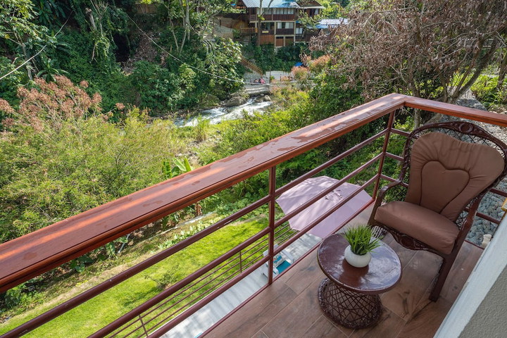 River View / Riverfront Villa / Peace And Quiet By The River - Dominica