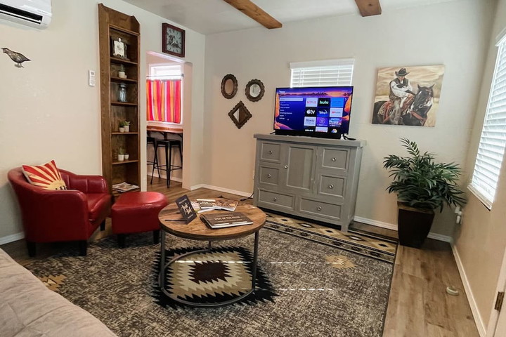 Cozy Little Home "West Of The Pecos". - Carlsbad, NM