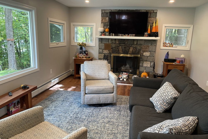 Berkshire Lake At The Pillow, And Ev! - The Berkshires, MA