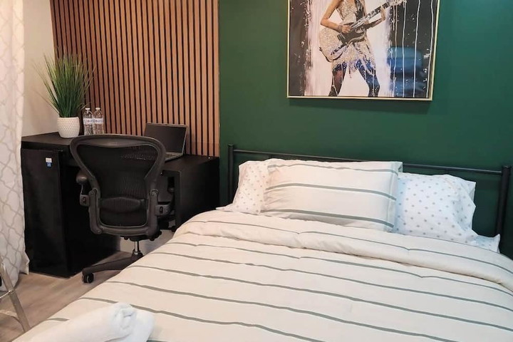 Cozy Hotel Like Room In Avenel With Private Bathroom And Laundry. - New Jersey
