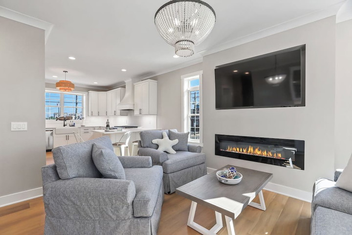 New 5-bedroom House 7 Houses To Beach W/elevator, Pool, Outdoor Kitchen&fire Pit - Surf City