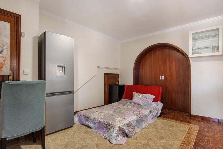 Maison De Vacances 'Estúdio Entre Porto E Aveiro' Avec Vue Sur La Montagne, Terrasse Et Wi-fi - São João da Madeira