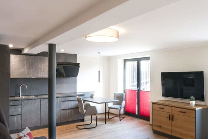 "äHrenglück" Chalet Apartment, 70 M² & Wellness/fitness/sauna - Bergrödelhof - Hof