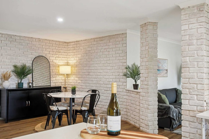 Seaview House | Hot Tub + Ocean Sunsets, Sleeps 8 - Western Australia