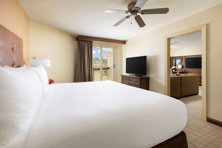 Near Mt. Crested Butte + Restaurant. Pool. Spa. - Crested Butte, CO