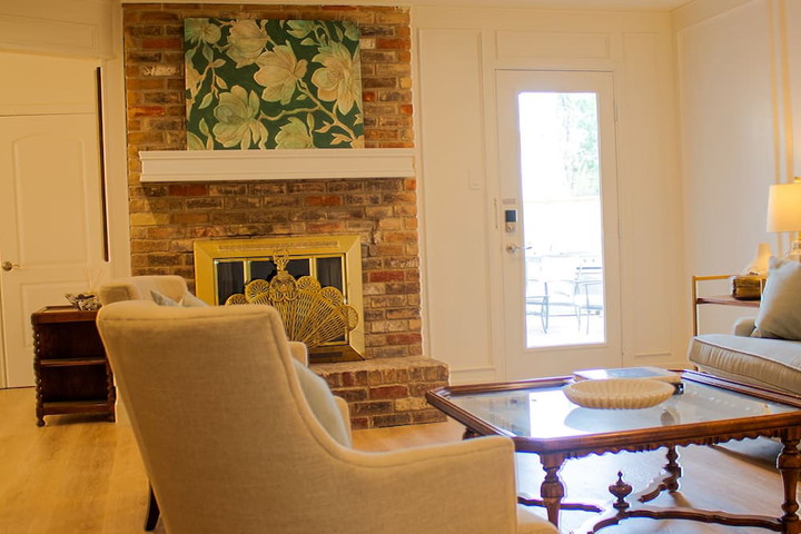 Beautiful 3br Home Near Dallas Perfect For Families & Groups - Garland, TX