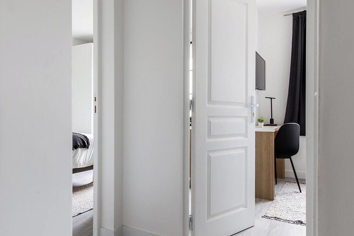 Villa/disney-paris-6chambres-6 Sdb-piscine-clim-ac - Noisiel