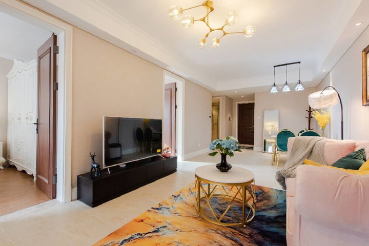 Beautiful Xi'an High-end Community Three-bedroom Apartment - 시안 시
