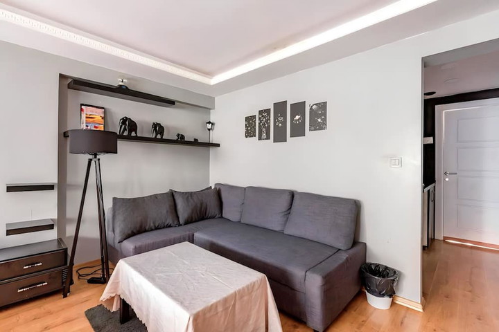Cozy Central Apartment With Elevator&patio Near Metro 2 Minute Walking - Beykoz