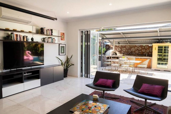 Resort Style Home Close To Beach With Pool & Sauna - Coogee