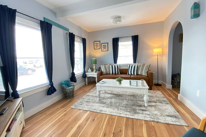 Cozy 1 Bedroom Cottage On Lincolnville Beach - Camden, ME