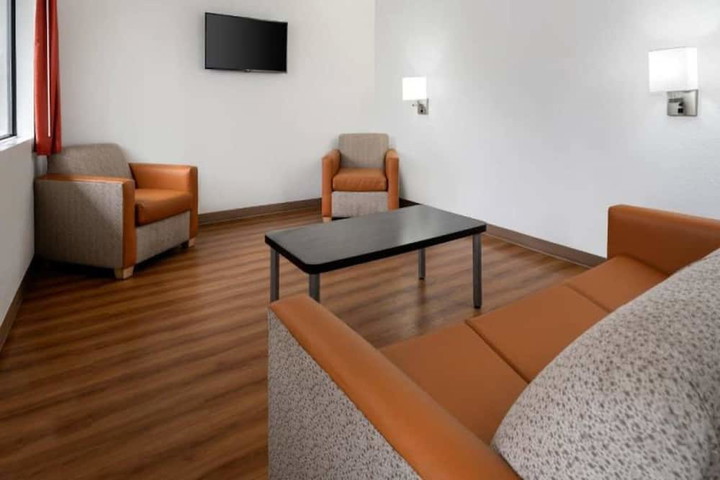 Sunny 2 Full Bed |Pool|free Wifi - Santa Maria, CA