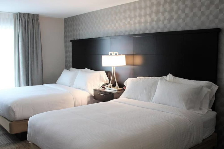 Hearing-accessible Suite | Free Breakfast - Ohio