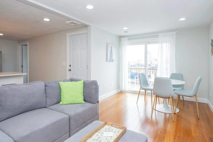 Jennifer's Penthouse 2 Floors - Amazing City View! - Warwick, RI