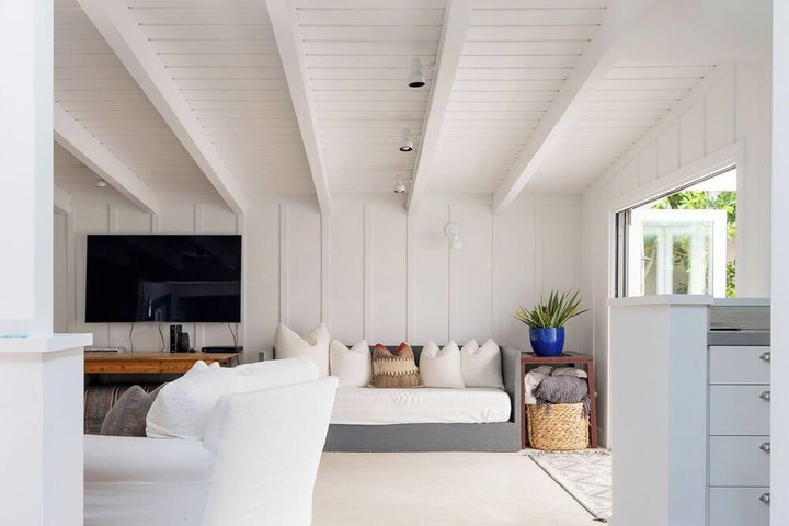 Classic Del Mar Beach Living - Del Mar, CA