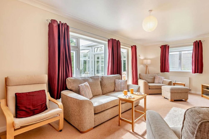 4 Bed In Swanage (Oc-75639) - Sandbanks