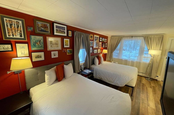 Sleep Woodstock Mobility Impaired Accessible Suite - Woodstock, VT