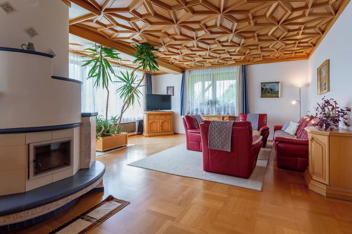 Centrally Located Fantastic Group Apartment - Zell am See