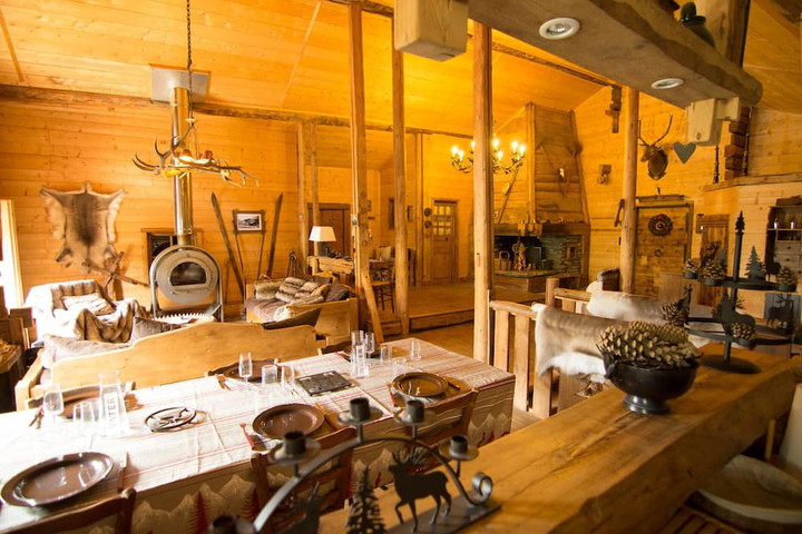 Grand Chalet Authentique Avec Piscine. Animaux De Compagnie Acceptes! - Flumet