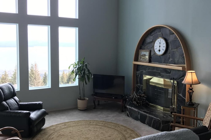 Miracle Ridge - Beautiful, Private Home Overlooking Kachemak Bay & Cook Inlet - Homer, AK