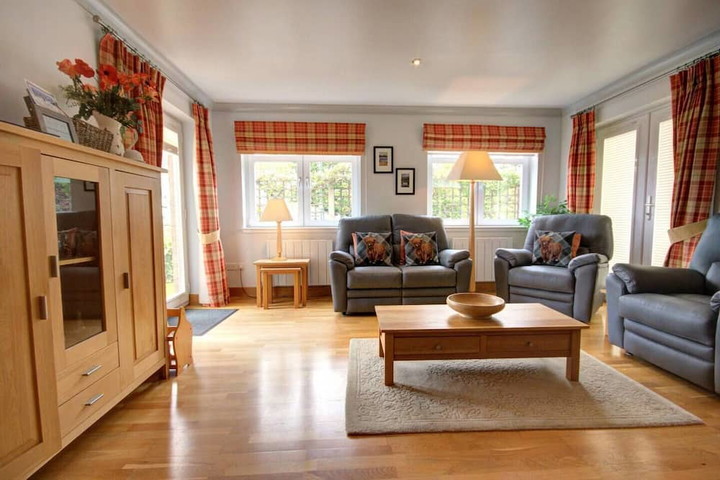 Ground Floor 2-bedroom Apartment Overlooking The Famous James Braid Brora Golf Course. - イギリス ブローラ
