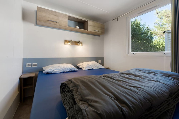 Mobil-home « Lou Cigalou »  6 Personnes, Piscine Partagée, Terrasse Et Climatisation - La Roque-d'Anthéron