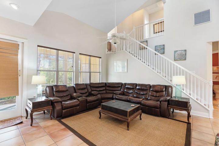 3 Bedroom - 2 1/2 Bathroom Villa A Short Walk To The Gulf - Gulf Shores, AL