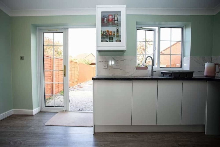 Cozy 3-bedroom Home In Luton - Dunstable