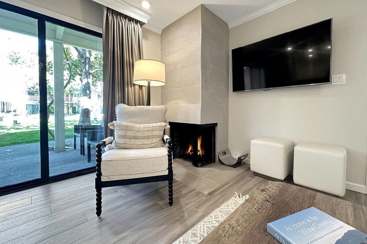 Stylish Napa Retreat | Patio W/d 10 Min To Dt - Napa, CA