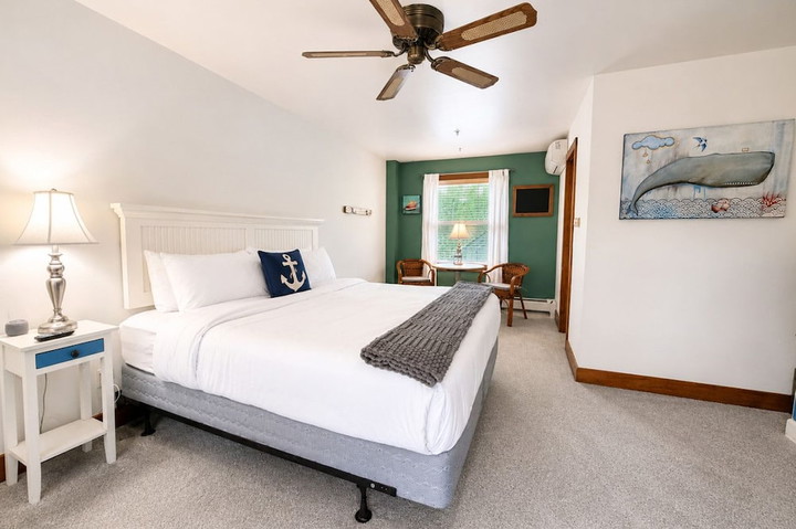 Towne Motel Camden Room #14 - Rockland, ME