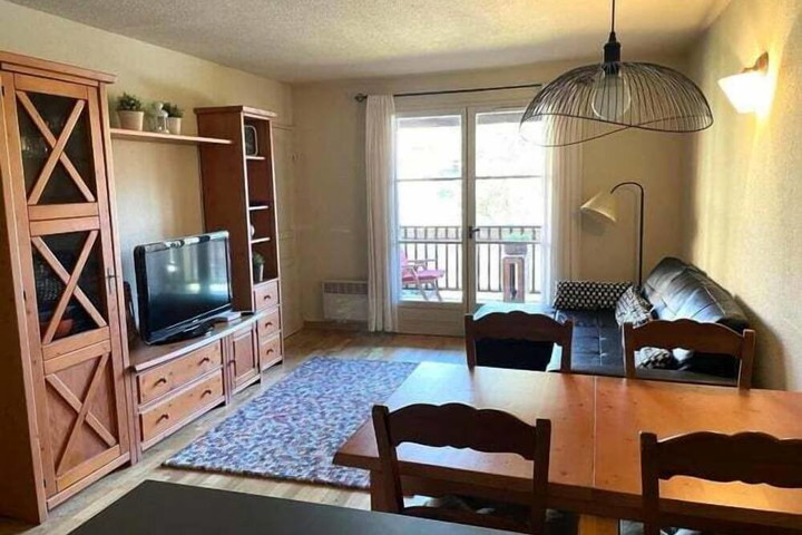 Appartement 2 Ch. Piscine, Terrasse, Vues, 6 Pers. Et Wifi - Bourg-Madame