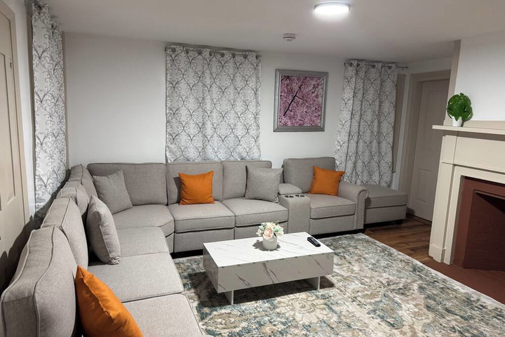 Peaceful 3-bedroom Apartment With Ac In Charming Danvers - Andover, MA