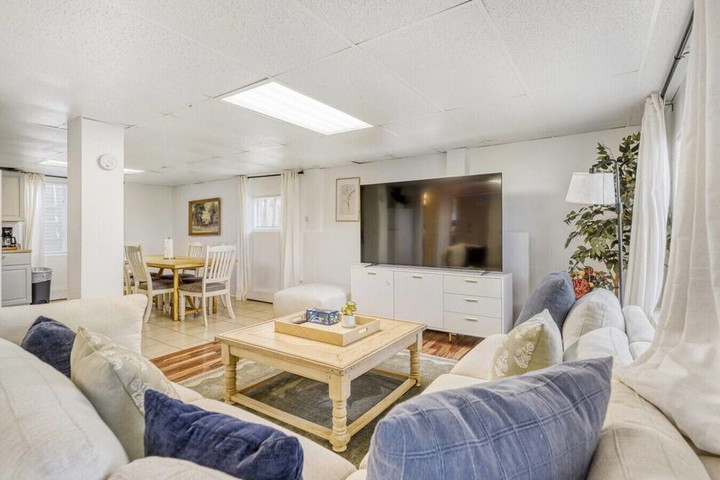Furnished 2br · 15 Min To Red Rocks & Denver - Lakewood, CO