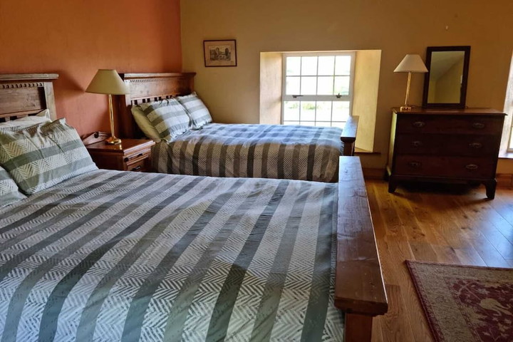 The Perfect Vacation Home On The Spectacular Northwest Coast Of Ireland - Donegal