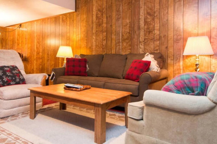 Rustic Woodsy Cabin - Close To Village, Lake & Trails - Big Bear Lake, CA