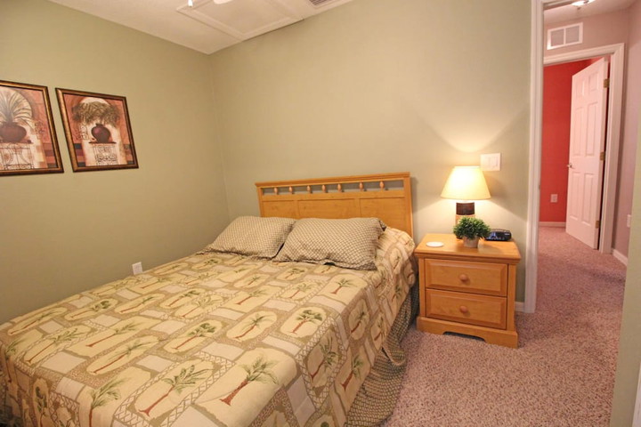 3br Lakeside Apartment, Minutes From Everything - Inverness, FL
