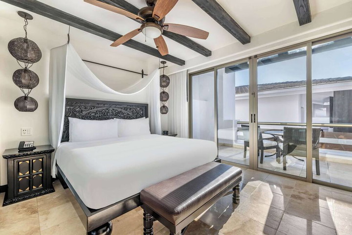 2 Elegant Suites W/ Serenity Vista & Free Parking; Near San José Art District - San José del Cabo