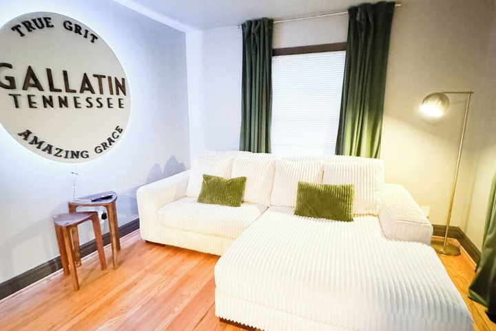 More Space Than Hotel -- King Bed/ Bunk Bed / Laundry - 29mi To Nashville - Gallatin, TN