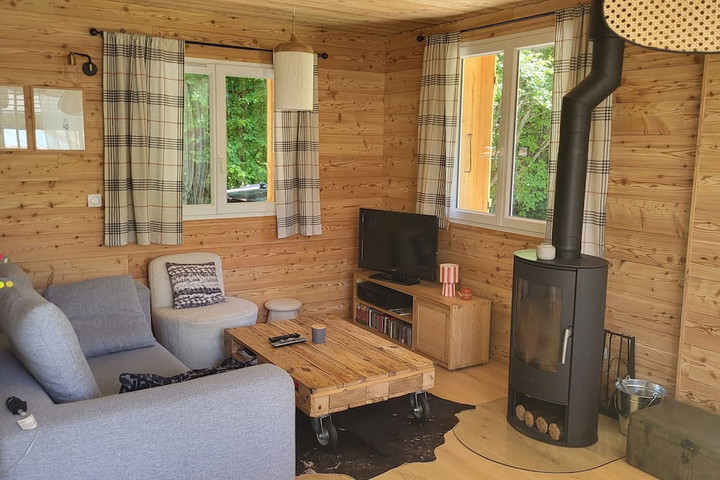 Charmant Chalet Neuf De 90m2 Au Cœur Du Village, 3 Chambres Et 2 Salles De Bain - Chaillol 1600