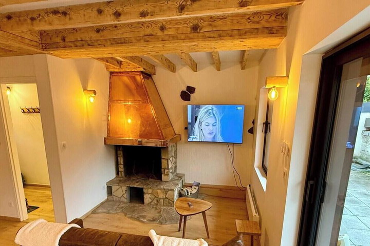 Chalet Avec Vaste Terrasse Panoramique - Puy-de-Dôme