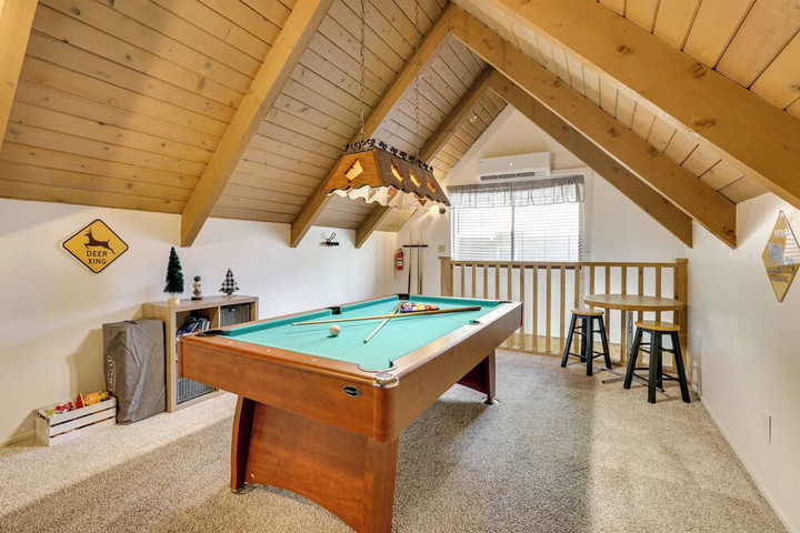 2 Mi To Lake Arrowhead: Pet-friendly Cabin - Lake Arrowhead, CA