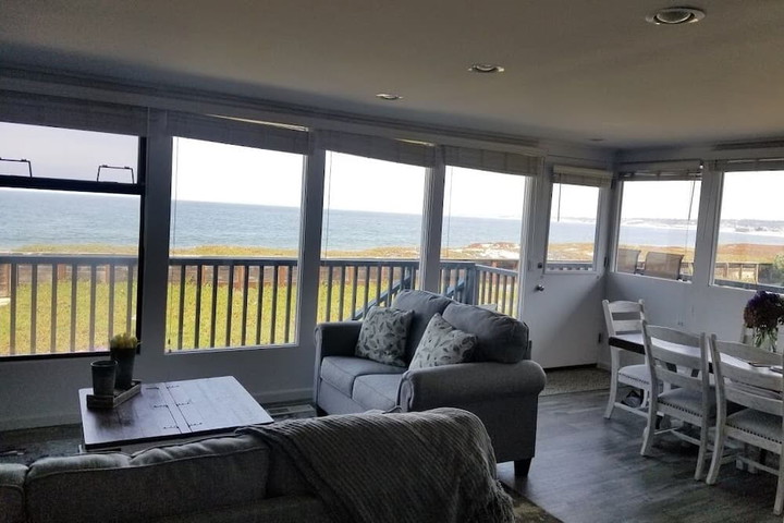 Oceanfront & Access, Epic Views & Sounds, Pool, Gated & Easy Parking, Prime Spot - Monterey, CA