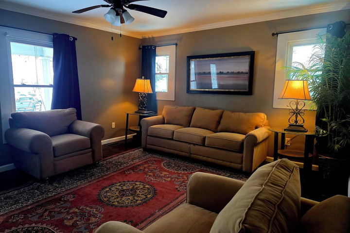 Beautiful Bungalow In The Heart Of Bg. By Wku Campus. Close To Mammoth Cave. - Kentucky