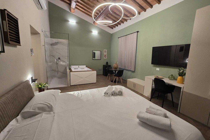 Room With Jacuzzi In San Gimignano - Lucilla - Poggibonsi