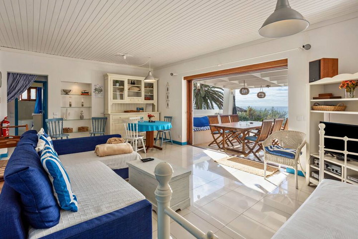 Vacation Home 'Casa Da Praia' Near Beach With Private Terrace & Wi-fi - Porto Santo Island