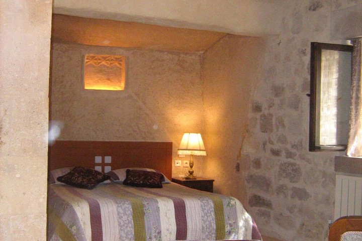 Cave Accommodation In Cappadocia With Stunning Views Over Valleys And Mt. Argeus - Kapadokya