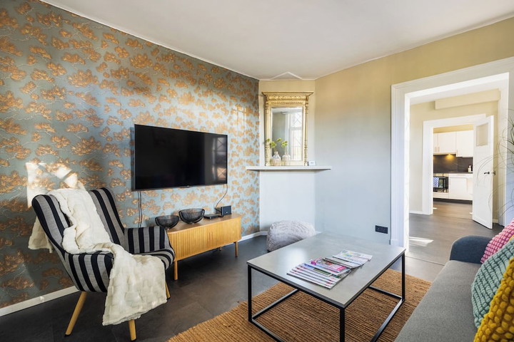 Chateau La Fontaine - Stylish Accomodation - Green Environment - Bergen