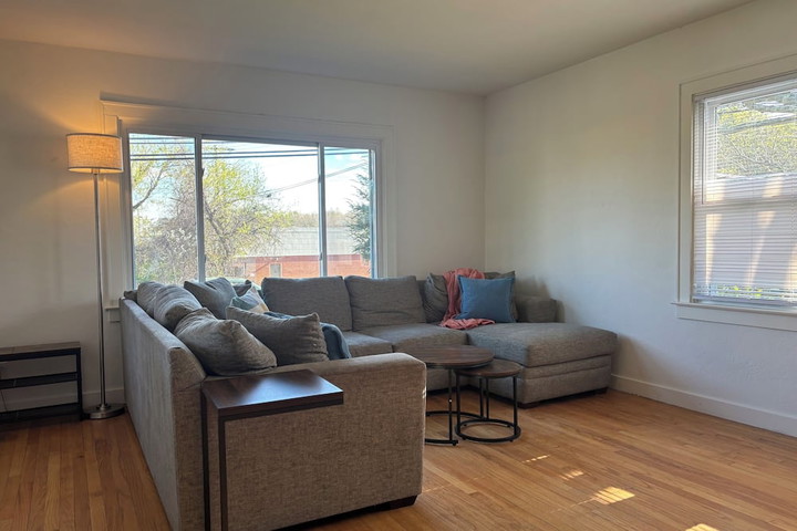 Gillette Getaway In Milford - Sleeps 16 - Franklin, MA